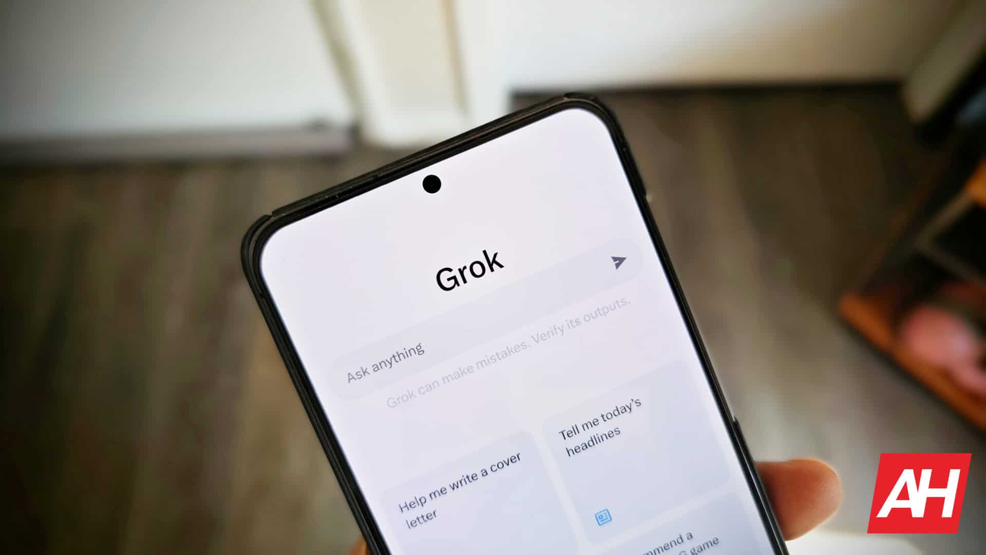 Grok realmente puede explicarte los memes.