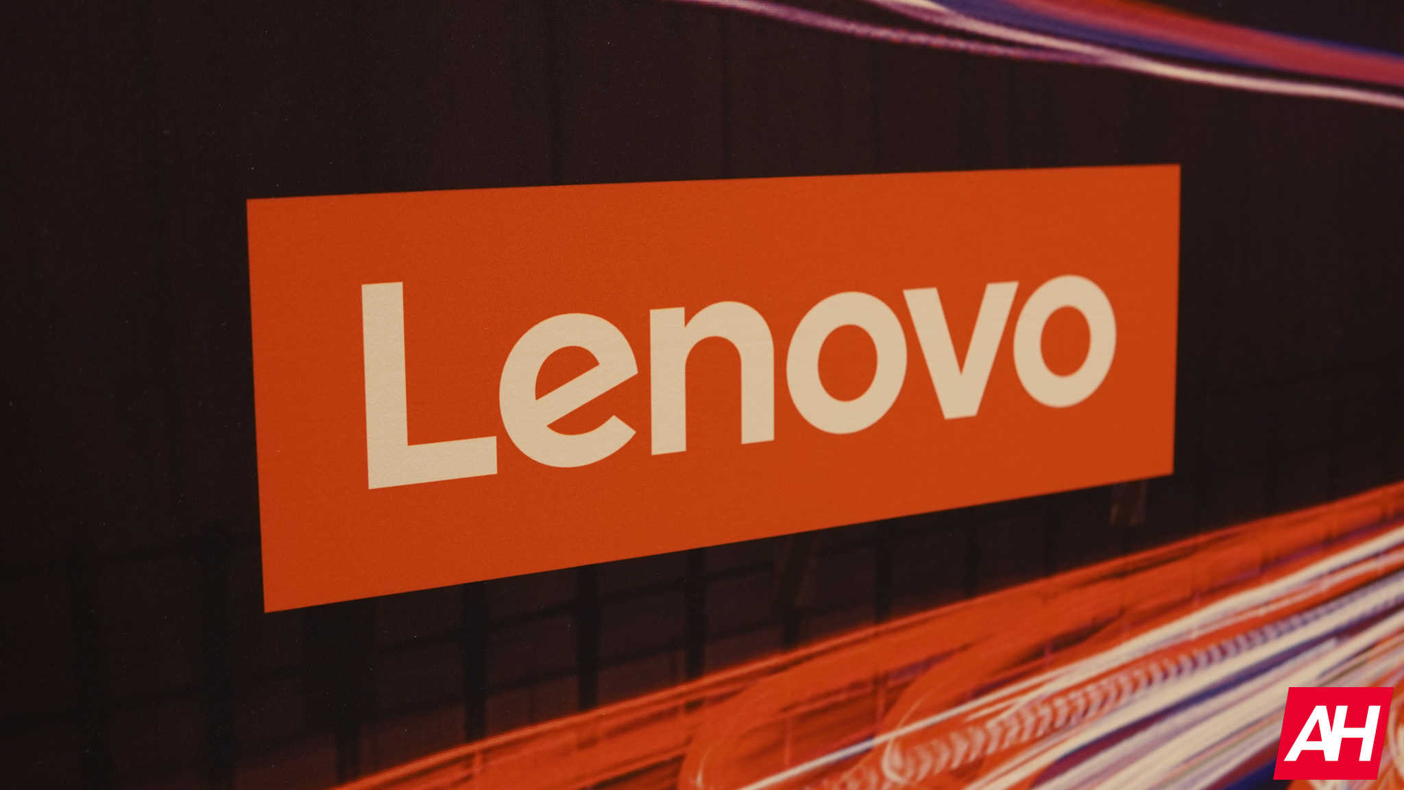 Este es el thinkbook de Lenovo Flip Ai con una pantalla plegable masiva